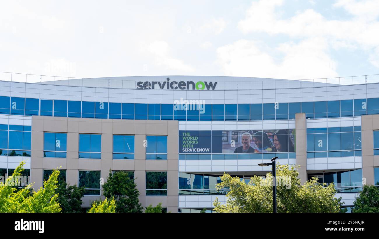 ServiceNow headquarters in Santa Clara, California, USA Stock Photo - Alamy