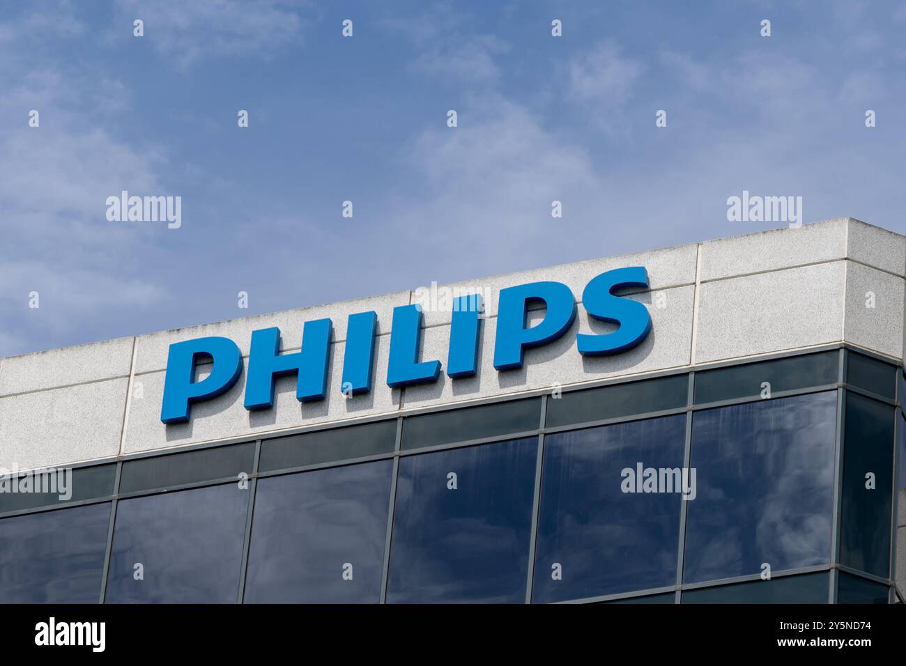Technology company philips hi-res stock photography and images - Alamy