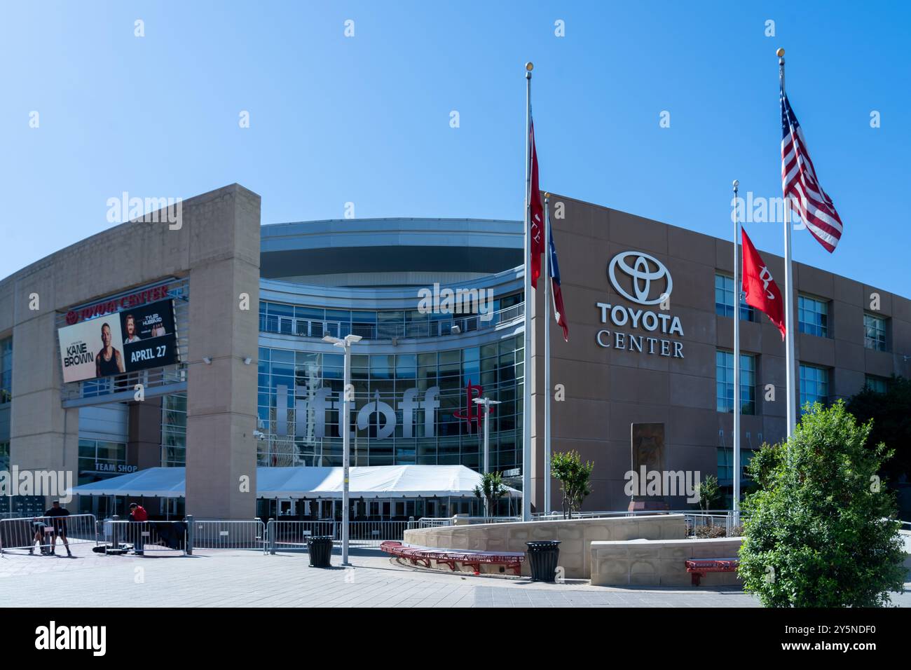 Toyota center houston arena hi-res stock photography and images - Alamy