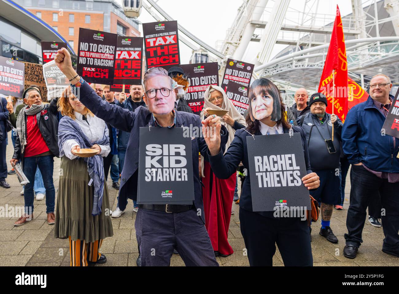 Liverpool, UK. 22 SEP, 2024. Two people wearing facemasks of Keir ...