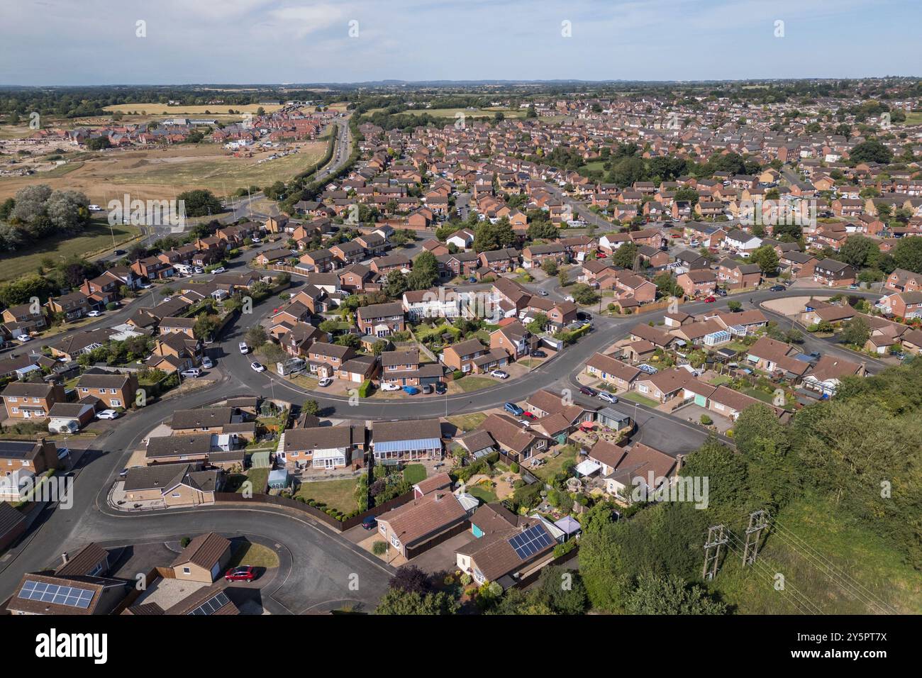 Aerial view of houses in residential area of Hinckley (LE10 ...