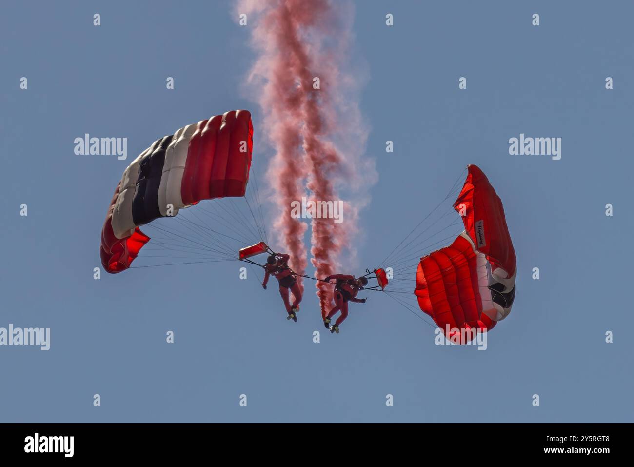 Red Devils Parachute display team Stock Photo - Alamy
