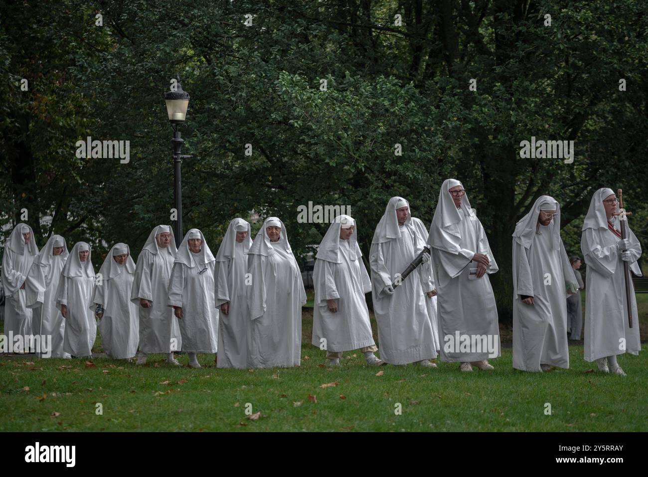 London, UK. 22nd September, 2024. British Druid Order celebrates Autumn ...