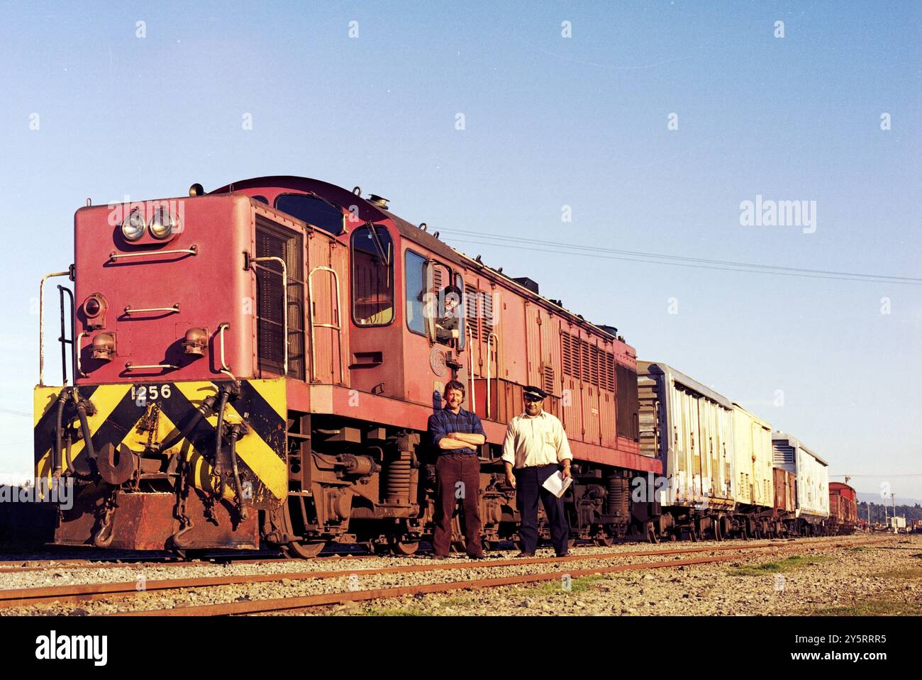 DJ locomotive and NZ Rail staff at Hokitika, June, 1976 Stock Photo - Alamy