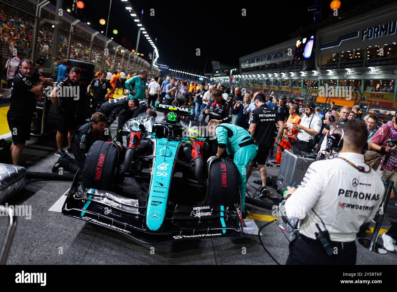 Lewis hamilton singapore f1 2024 grid hi-res stock photography and images - Alamy