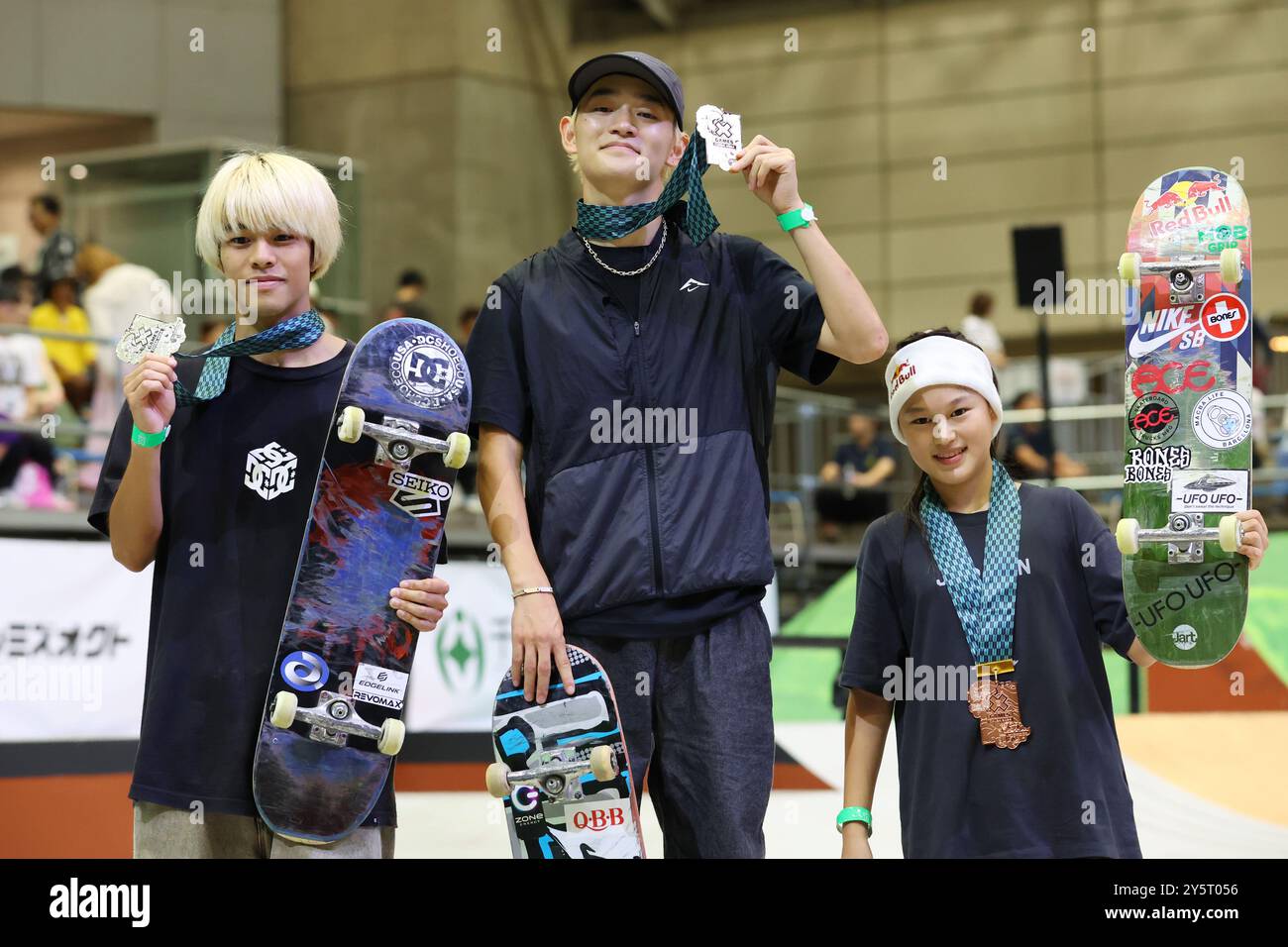 L ginwoo onodera hi-res stock photography and images - Alamy