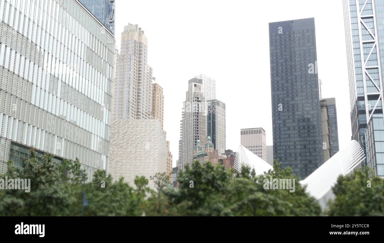New York City Lower Manhattan Downtown Financial District street ...