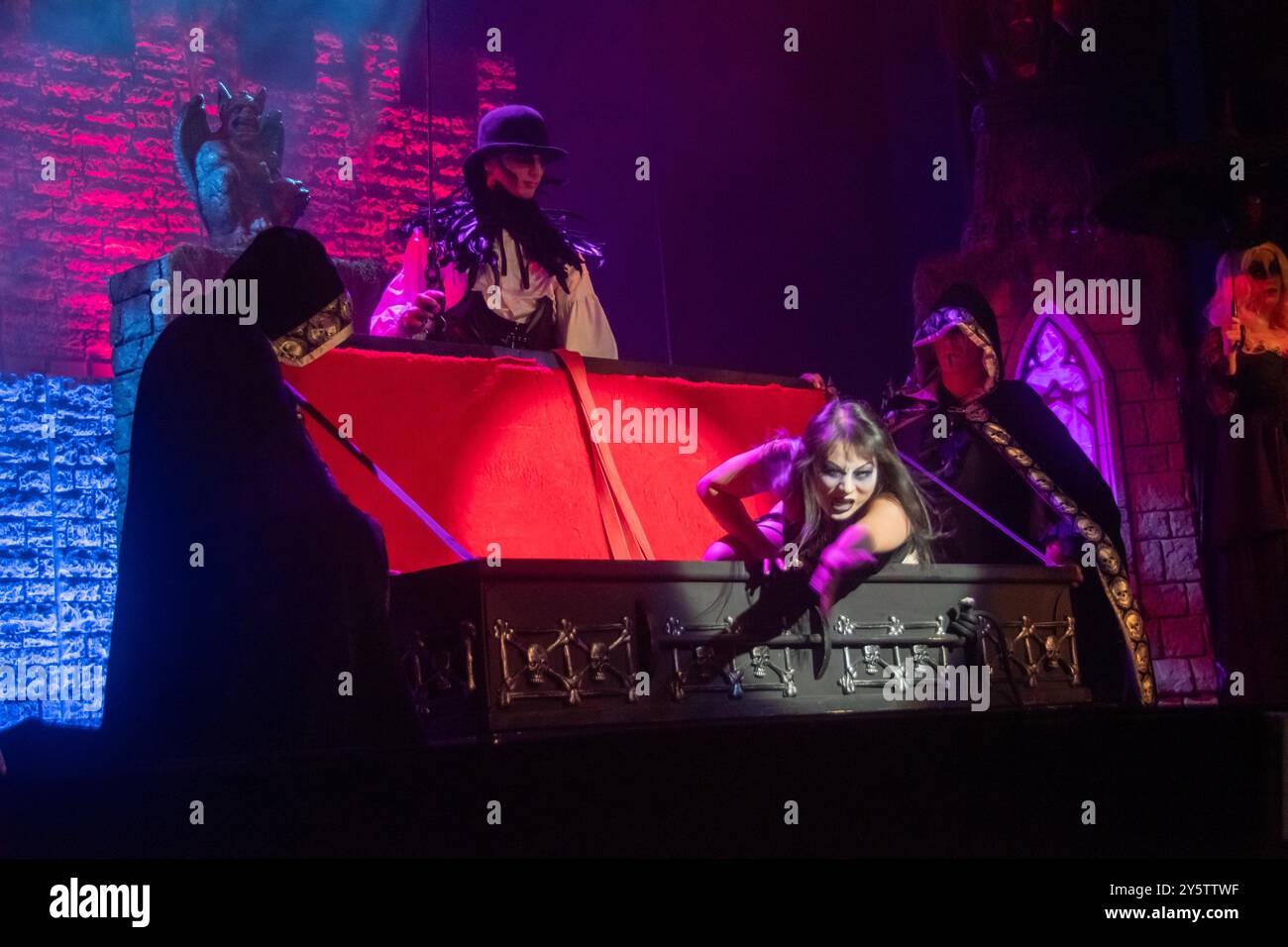 The Vampire Circus, a mesmerizing theatrical experience that fuses ...