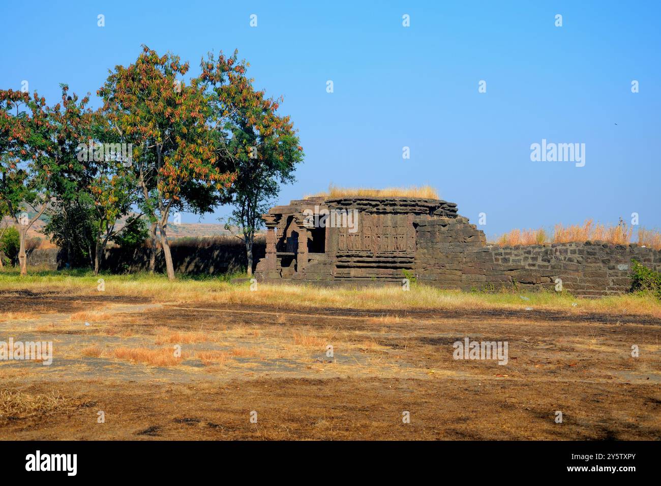Panchayatana temple style hi-res stock photography and images - Alamy