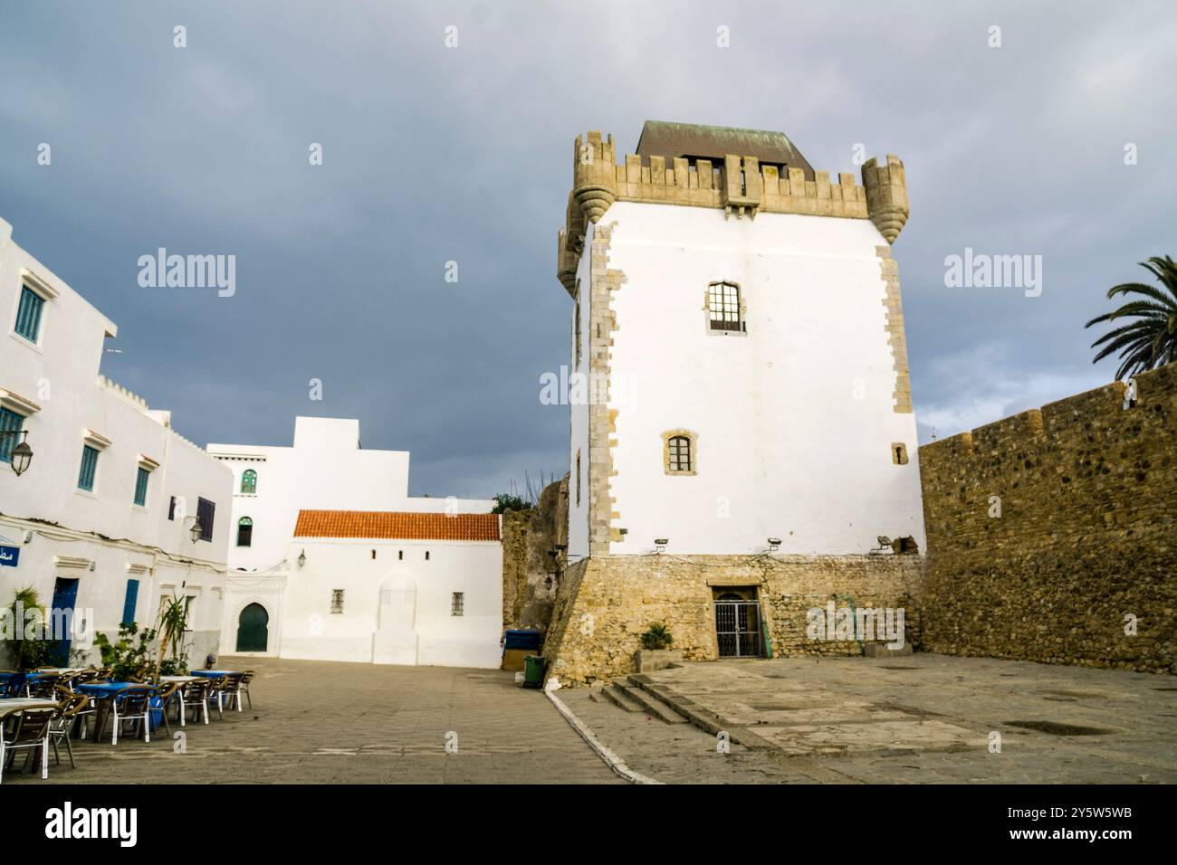 Borj al Qamra, siglo XVI, medina of Assilah, Marruecos, north of Africa ...