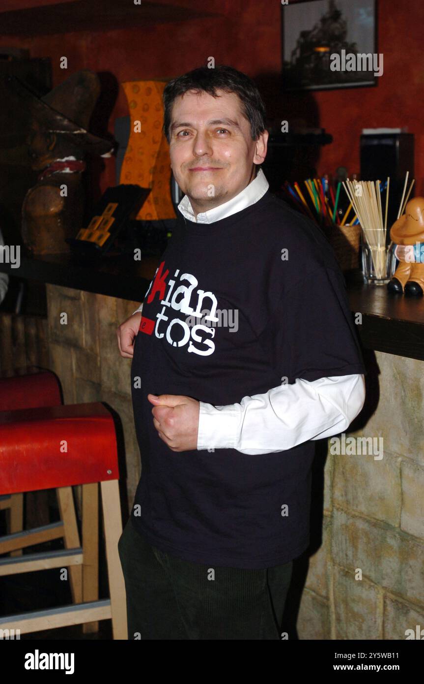 Roberto antoni singer hi-res stock photography and images - Alamy