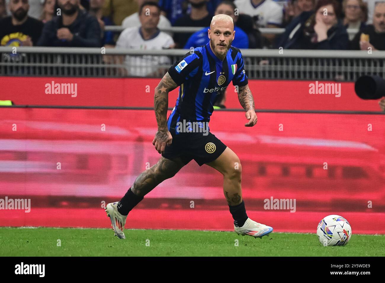 Federico dimarco inter hi-res stock photography and images - Alamy