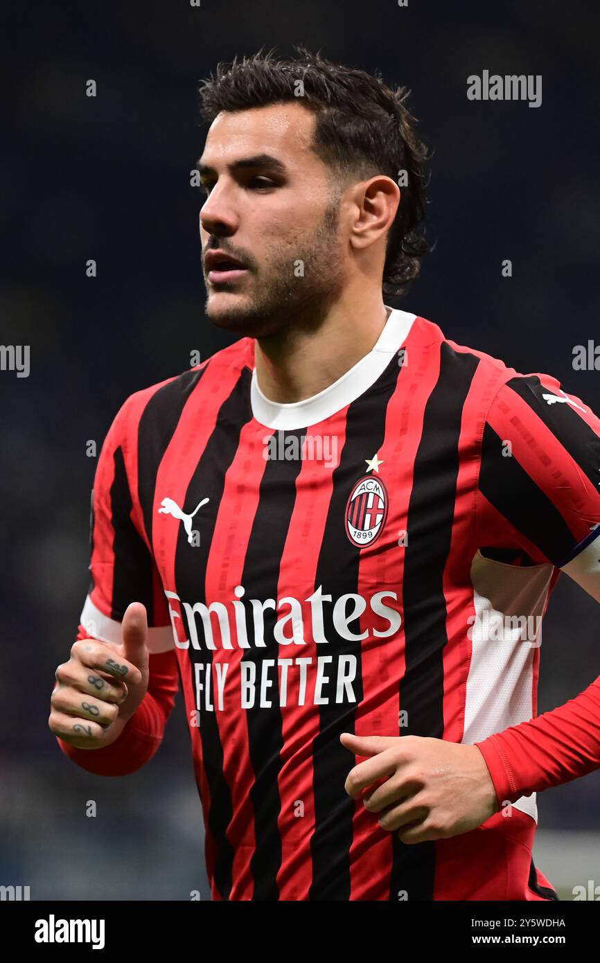 Theo hernandez inter hi-res stock photography and images - Alamy