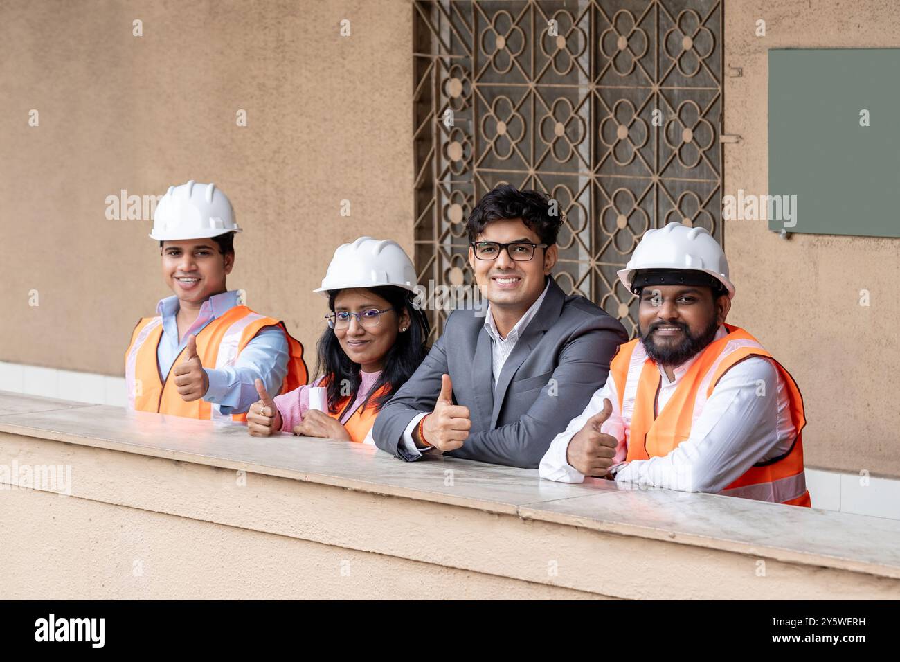 Architecture collaboration construction team hi-res stock photography and images - Alamy