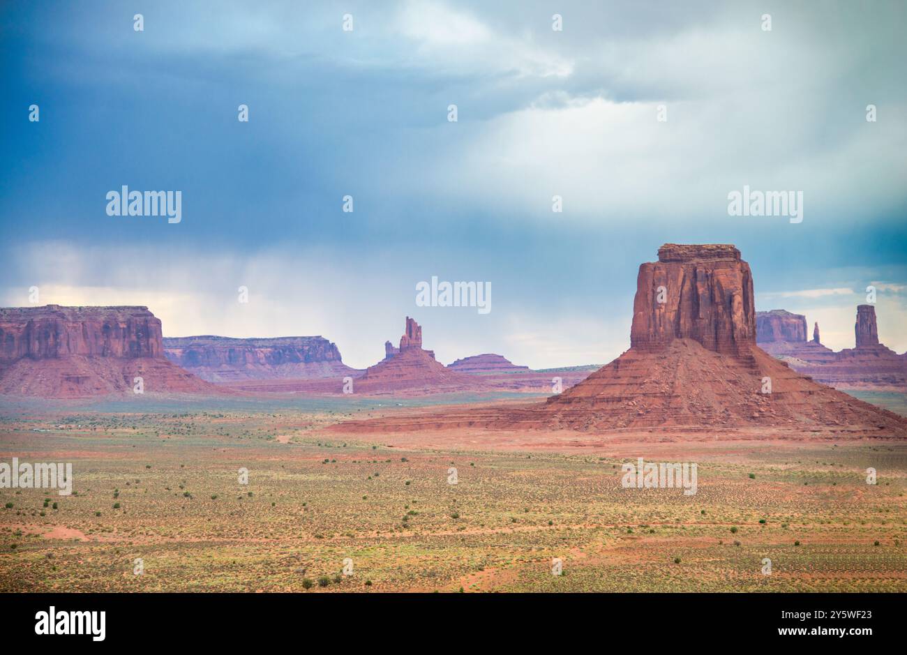 Amazing view of Monument Valley Buttes in Arizona Stock Photo - Alamy