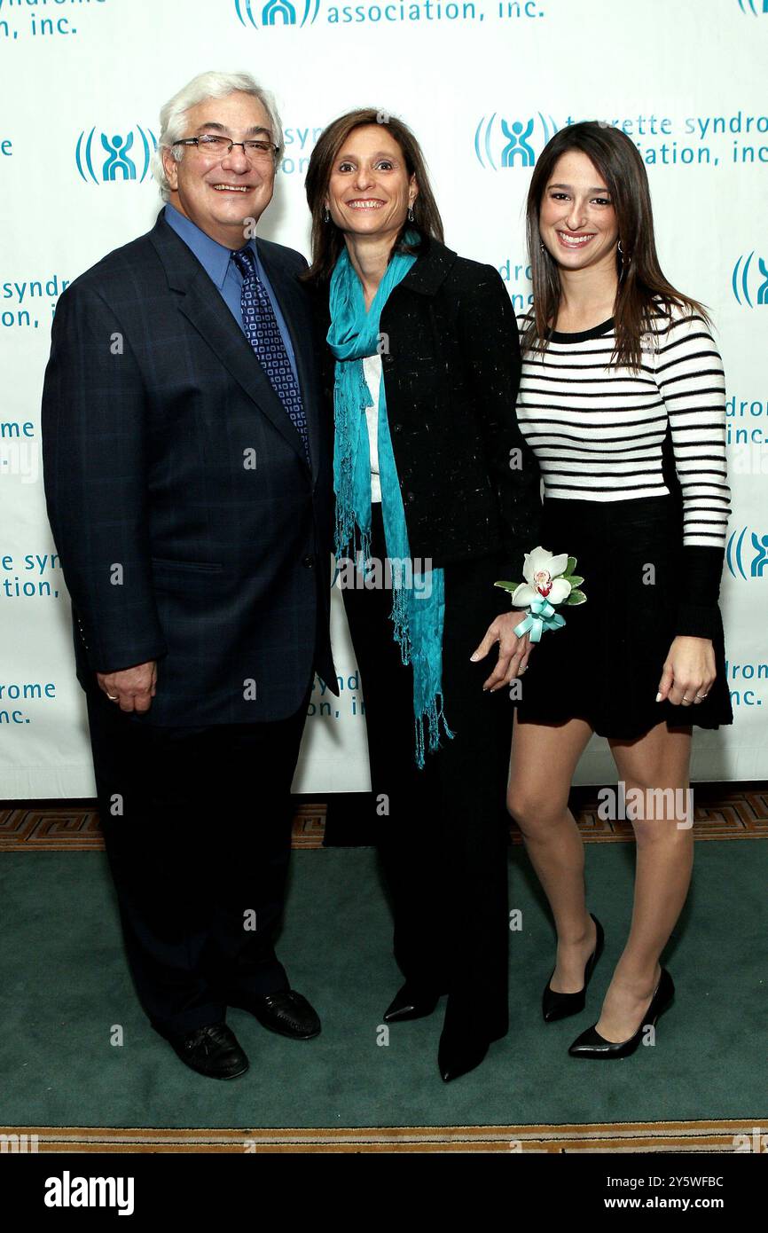 New York, NY, USA. 17 November, 2014. Brad Kurtz, Cindy Kurtz, Allison ...