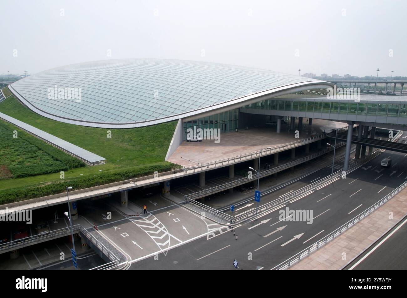 China car parking hi-res stock photography and images - Alamy