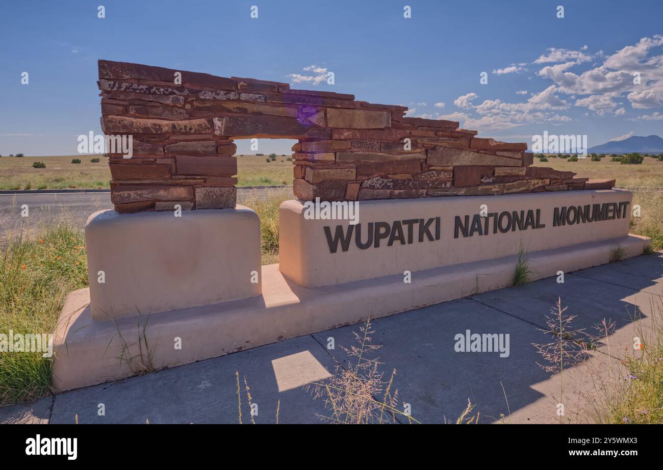 Wupatki National Monument West Entrance Stock Photo - Alamy