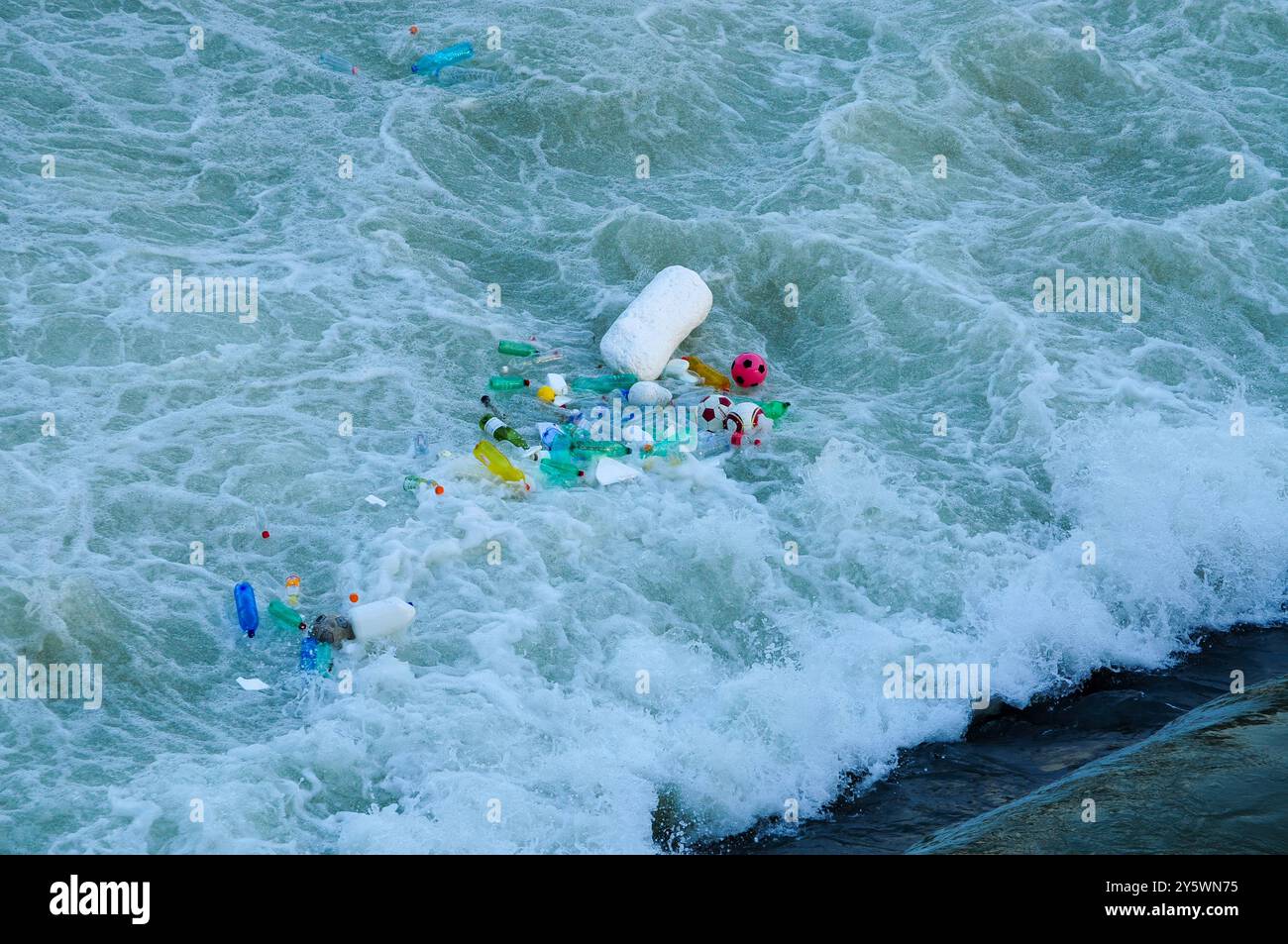 Plastic Waste Scattered Across Turbulent Ocean Waters Stock Photo - Alamy