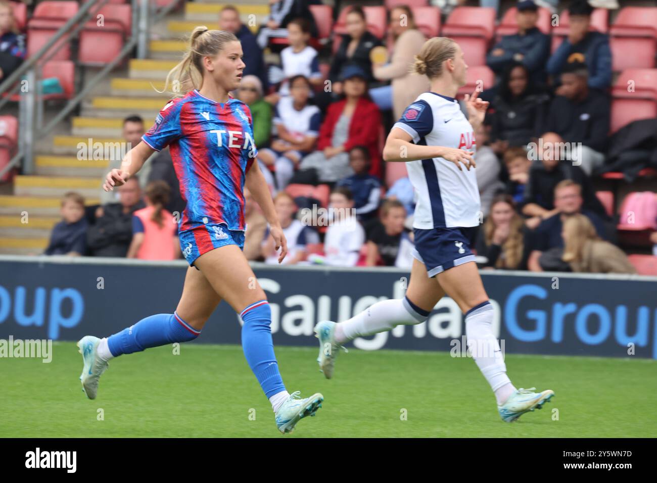 London, UK. 22nd Sep, 2024. LONDON, ENGLAND - Poppy Pritchard (on loan ...
