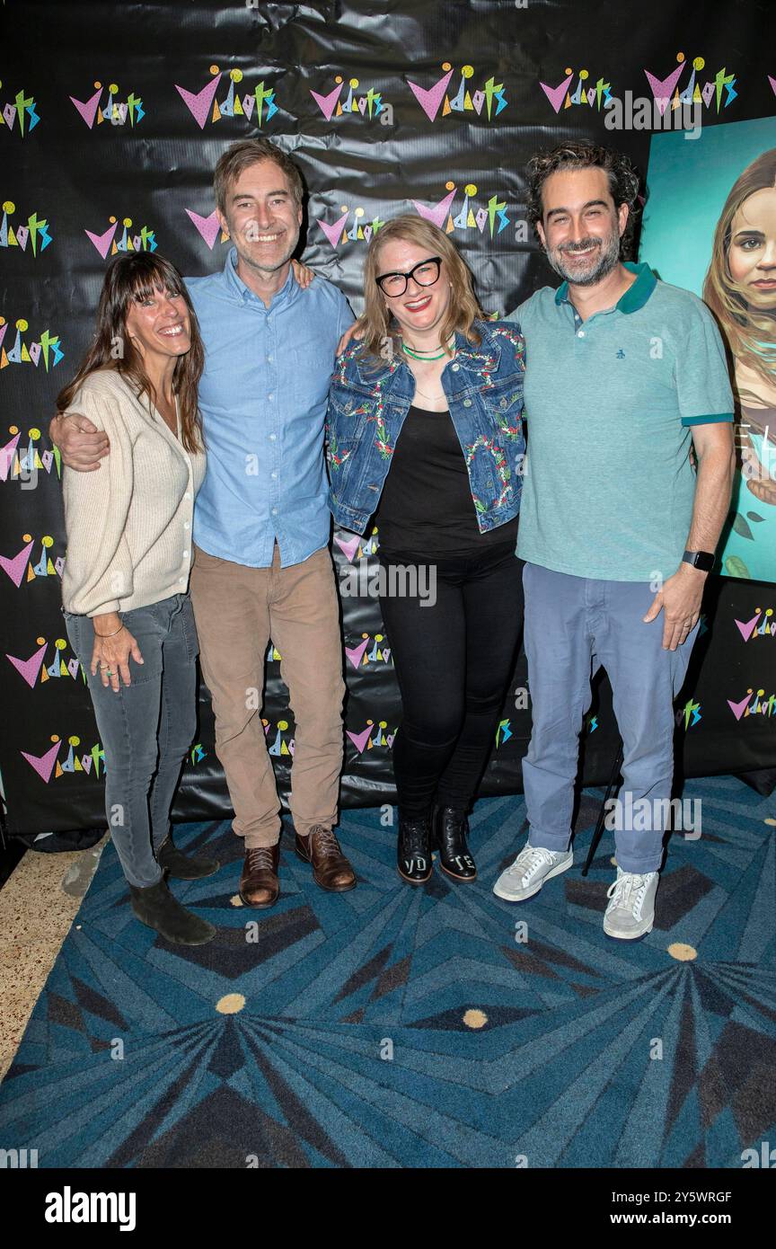Maggie McKay, Mark Duplass, Mel Eslyn und Jay Duplass bei der Preview der Netflix Serie Penelope ...