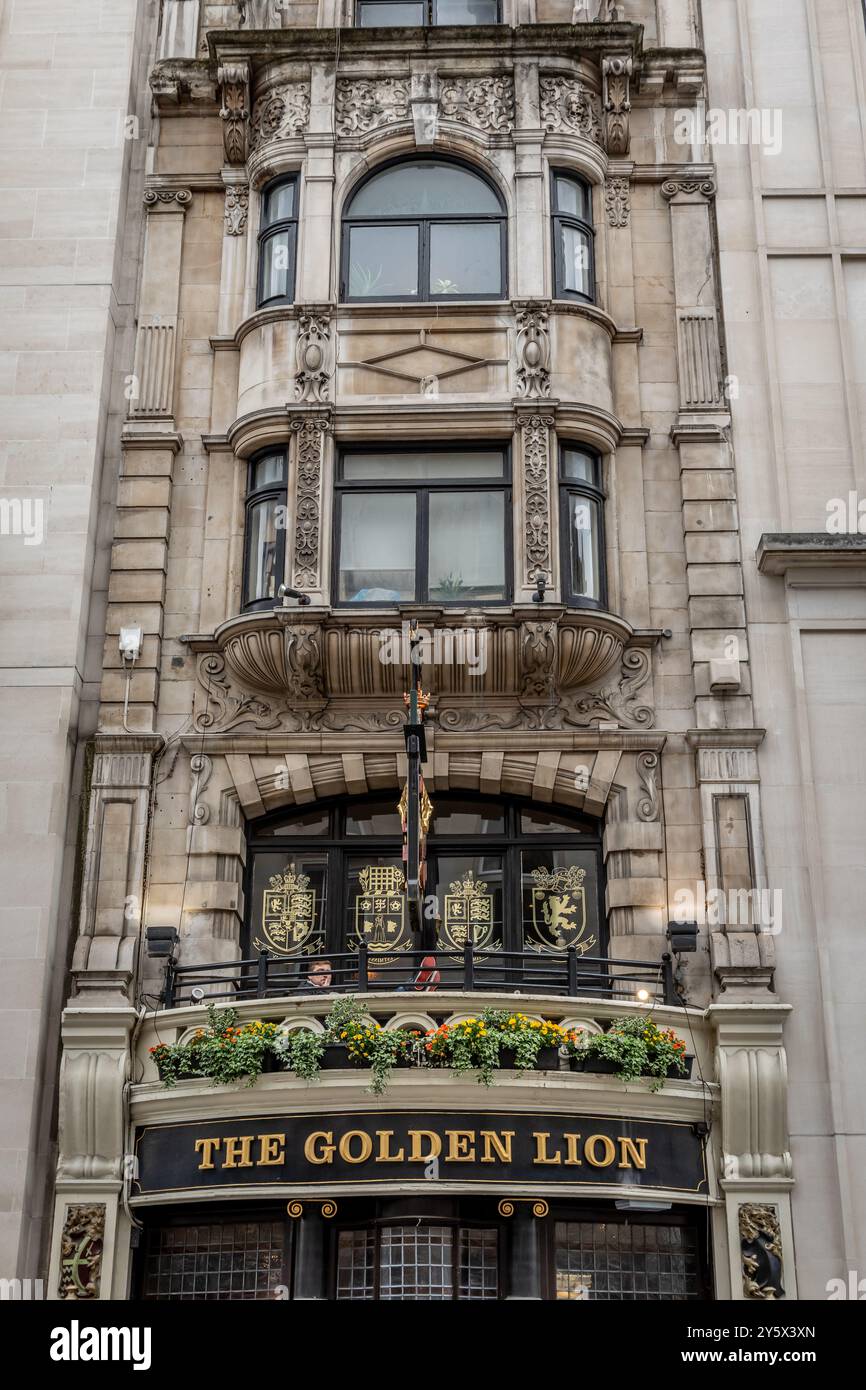 The Golden Lion pub in Kings Street, London, England, UK Stock Photo ...