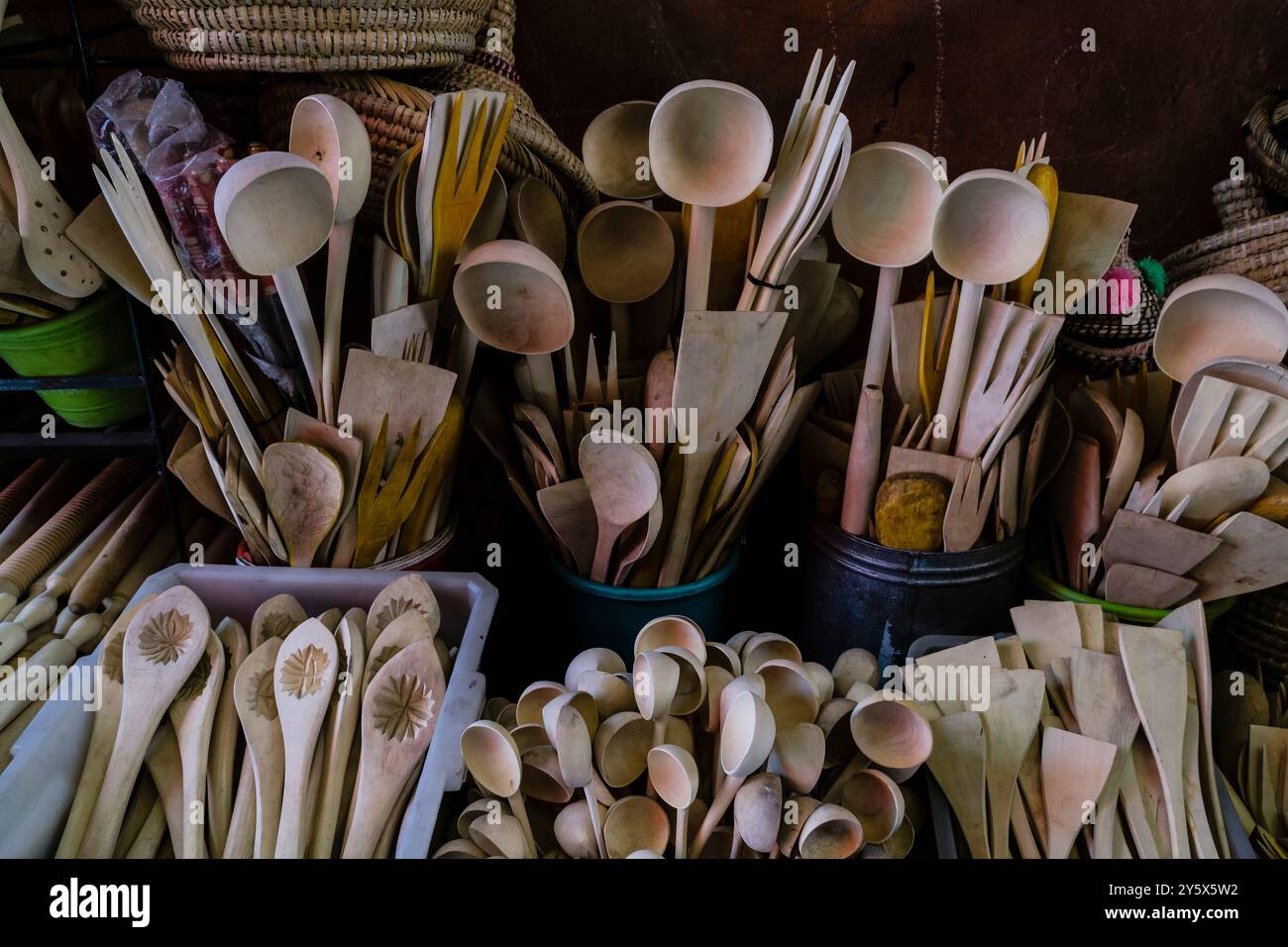 Arab cooking utensils hi-res stock photography and images - Alamy