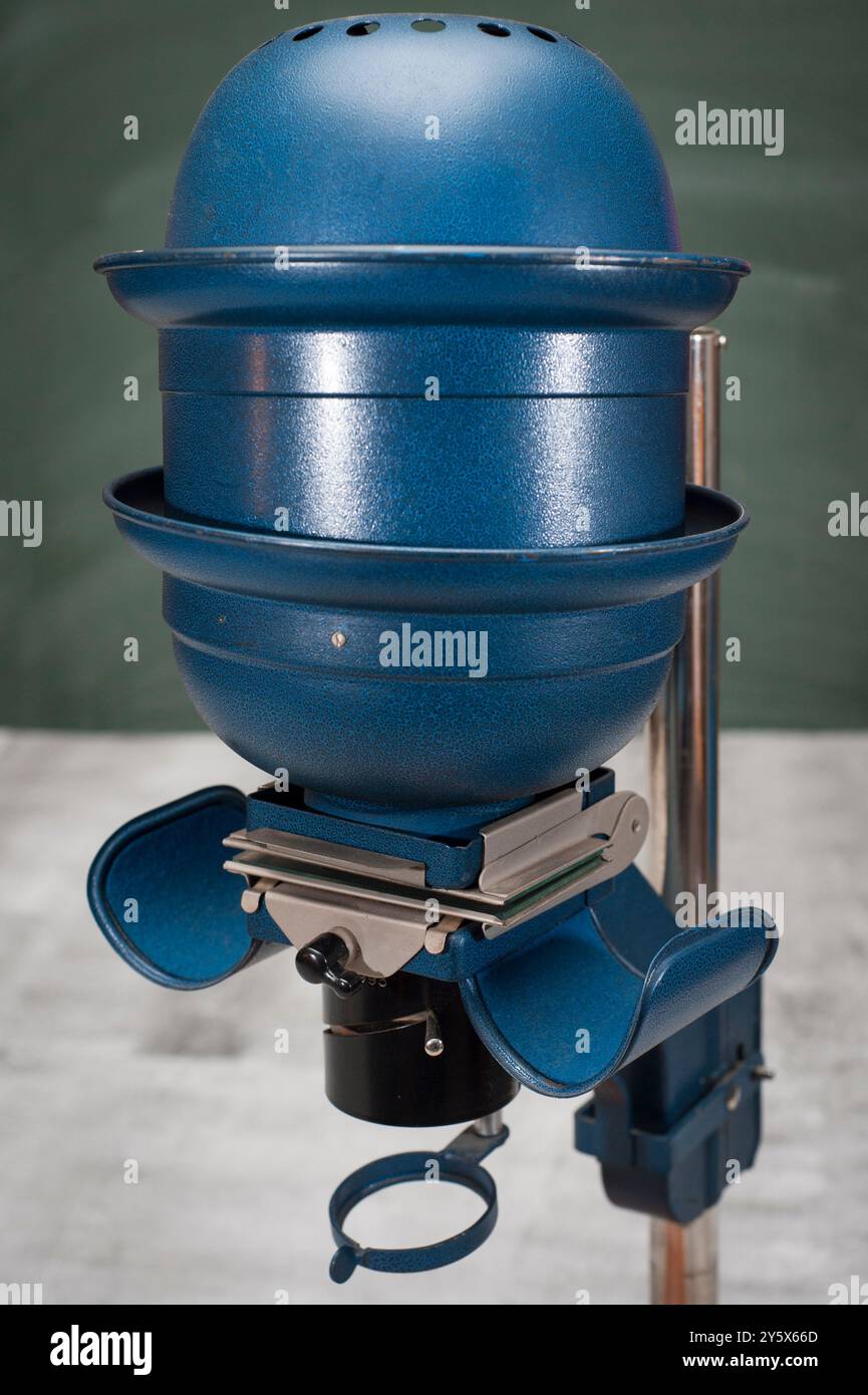 Reprovit hi-res stock photography and images - Alamy