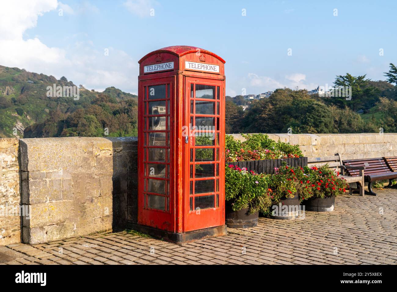 Traditional red telephone cabin in England, United Kingdom Stock Photo ...
