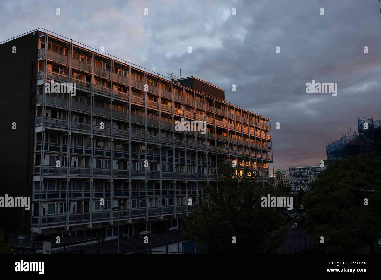 Residential flats at twilight, in Homerton district in East london ...