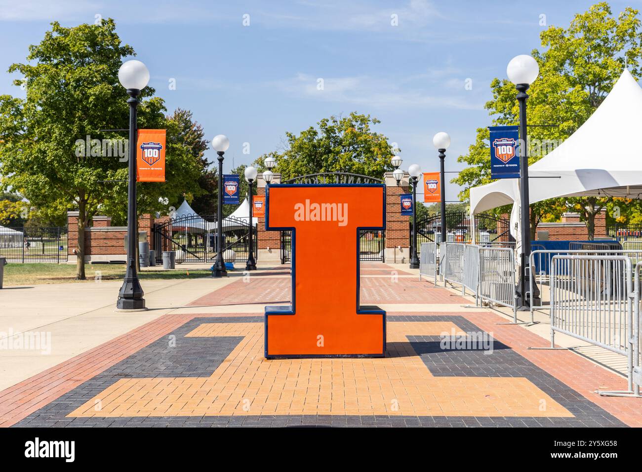 University of Illinois Memorial Stadium is home to the NCAA Fighting ...