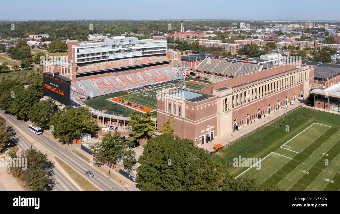 University of Illinois Memorial Stadium is home to the NCAA Fighting ...