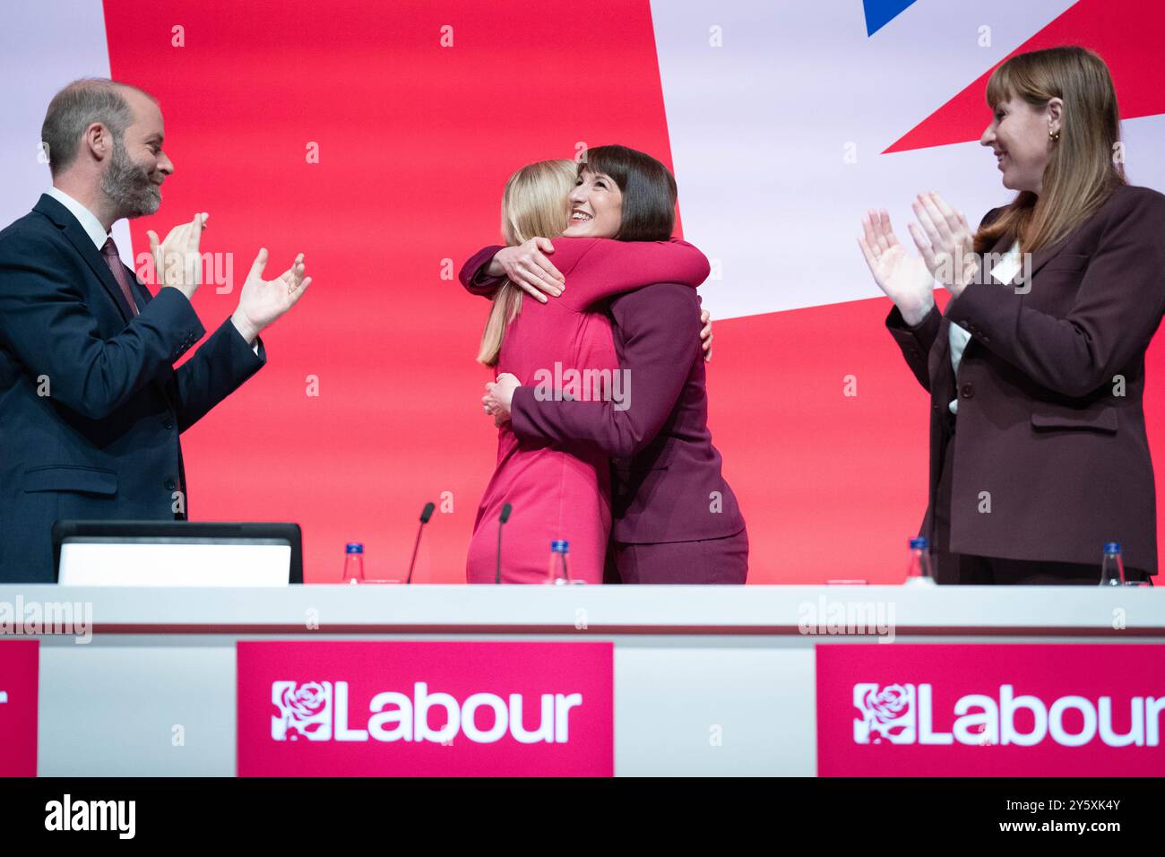 Rachel reeves ellie reeves hi-res stock photography and images - Alamy