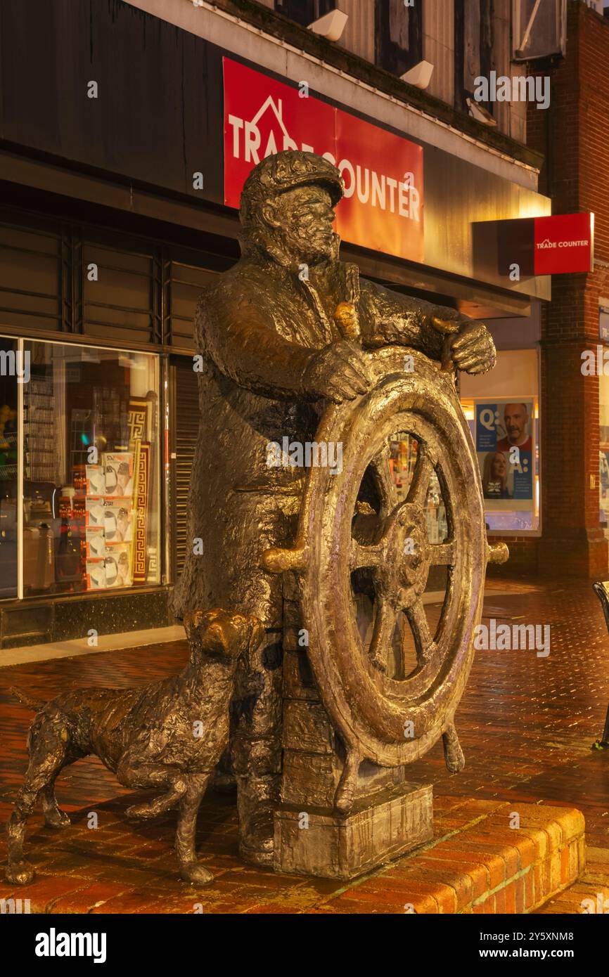 England, Kent, Sittingbourne, Statue of Sculpture titled "The Bargeman ...