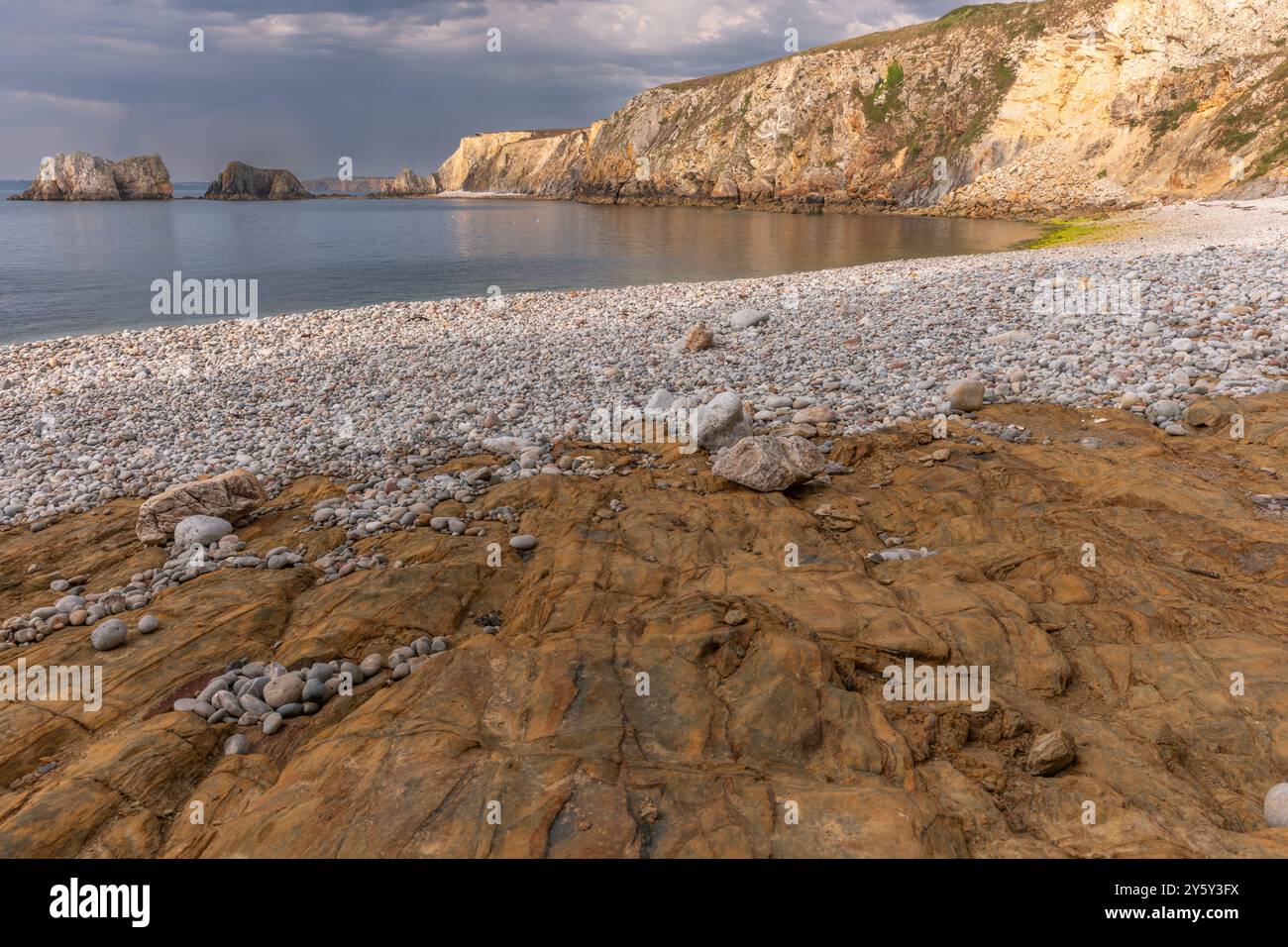 Pebble beach on the Atlantic coast. Camaret, Crozon, Finistere ...