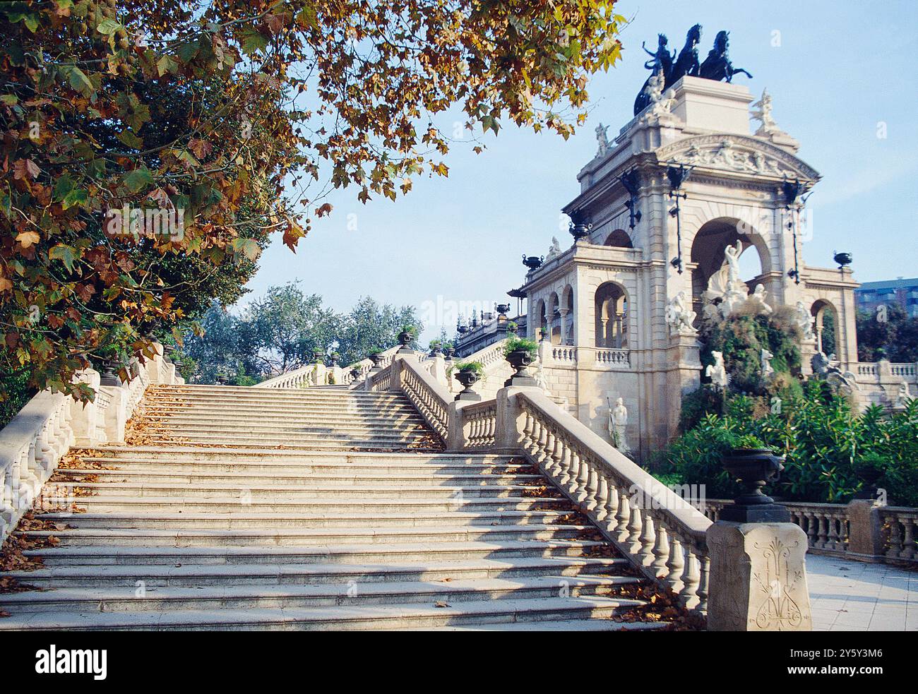 Staircase and fountain. La Ciudadela park, Barcelona, Catalonia, Spain ...