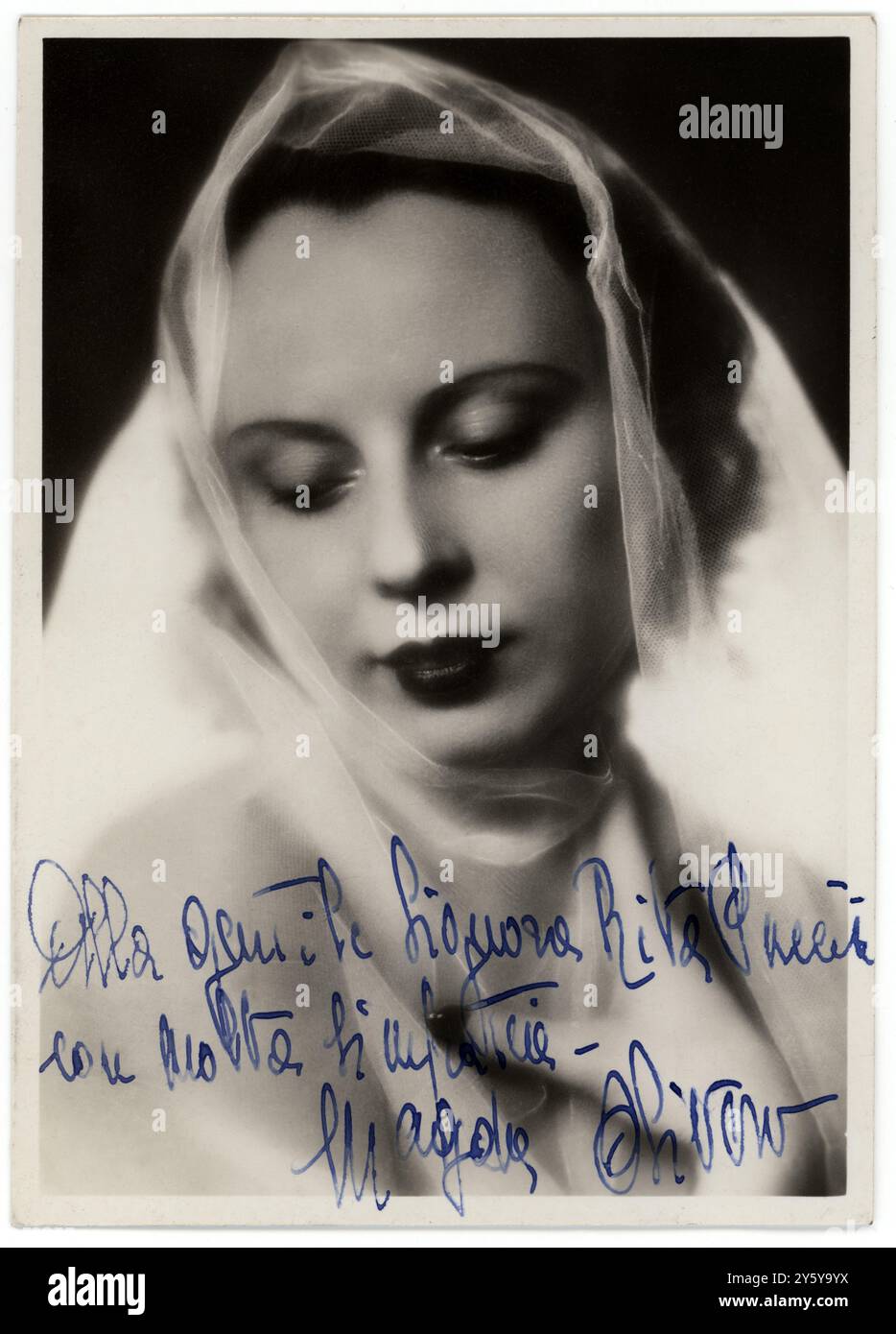 1940 c., ITALIA : The italian Opera singer soprano MAGDA OLIVIERO ...