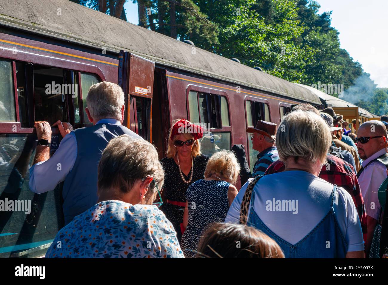 Holt, Norfolk, UK - SEPTEMBER 21 2024: People dressed in 1940s Vintage ...
