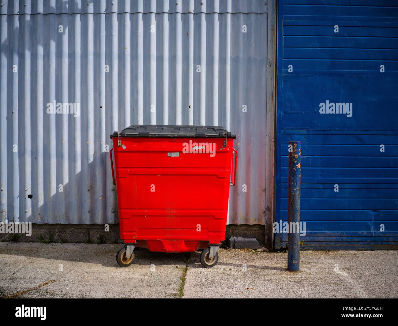 SHAPES SHADOWS TEXTURES PATTERNS OBJECTS COLOUR OBSCURE ITEMS Stock ...