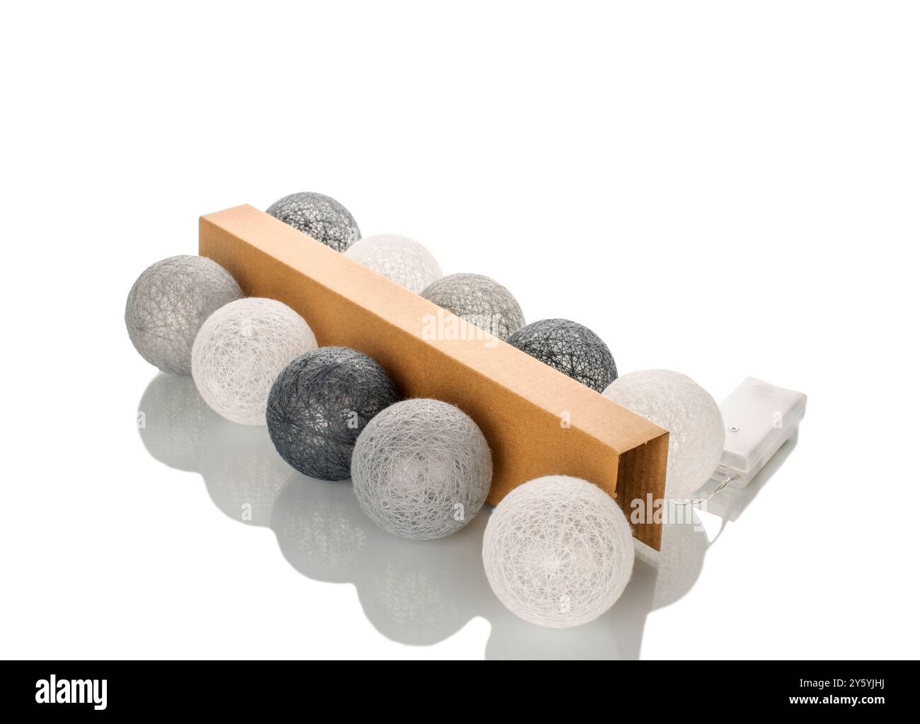 One electric, battery operated, garland with diode bulbs in a paper box ...