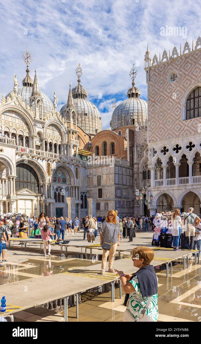 Venice basilica di san marco hi-res stock photography and images - Alamy