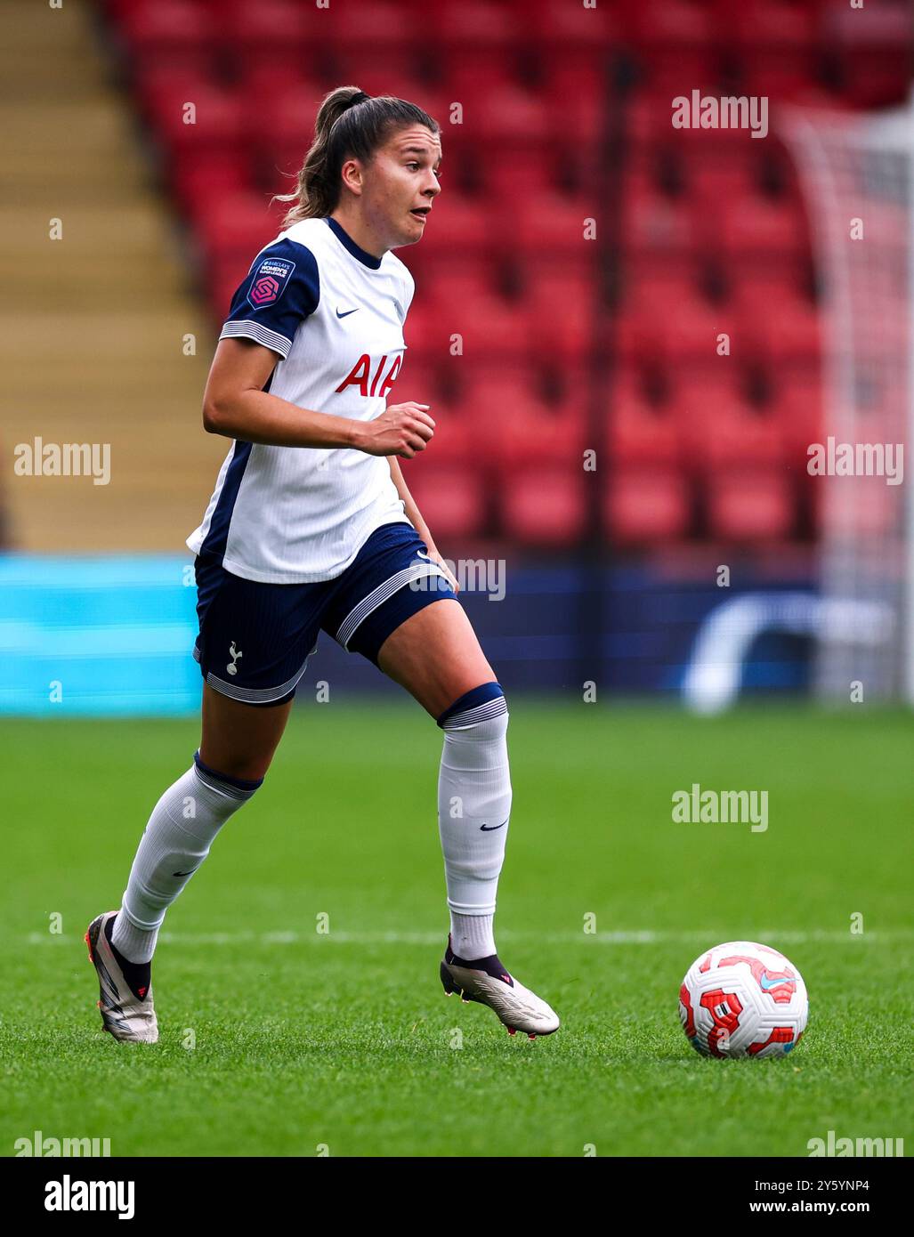 Anna csiki hi-res stock photography and images - Alamy