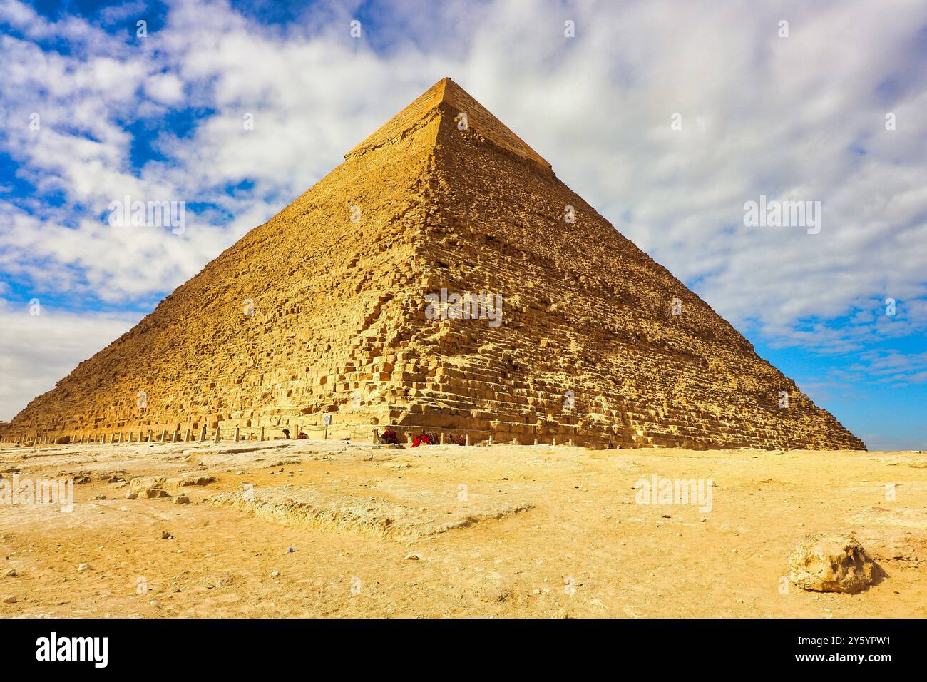Great Pyramid of Khafre or Chephren is the tomb of the Fourth-Dynasty ...