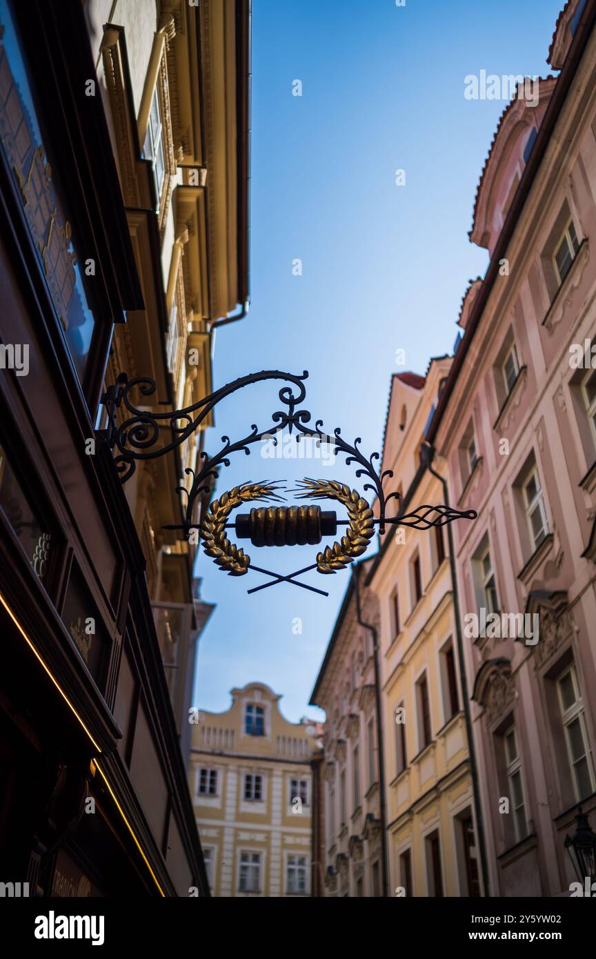 Sign of traditional Trdelnik pastry shop in Prague Stock Photo - Alamy