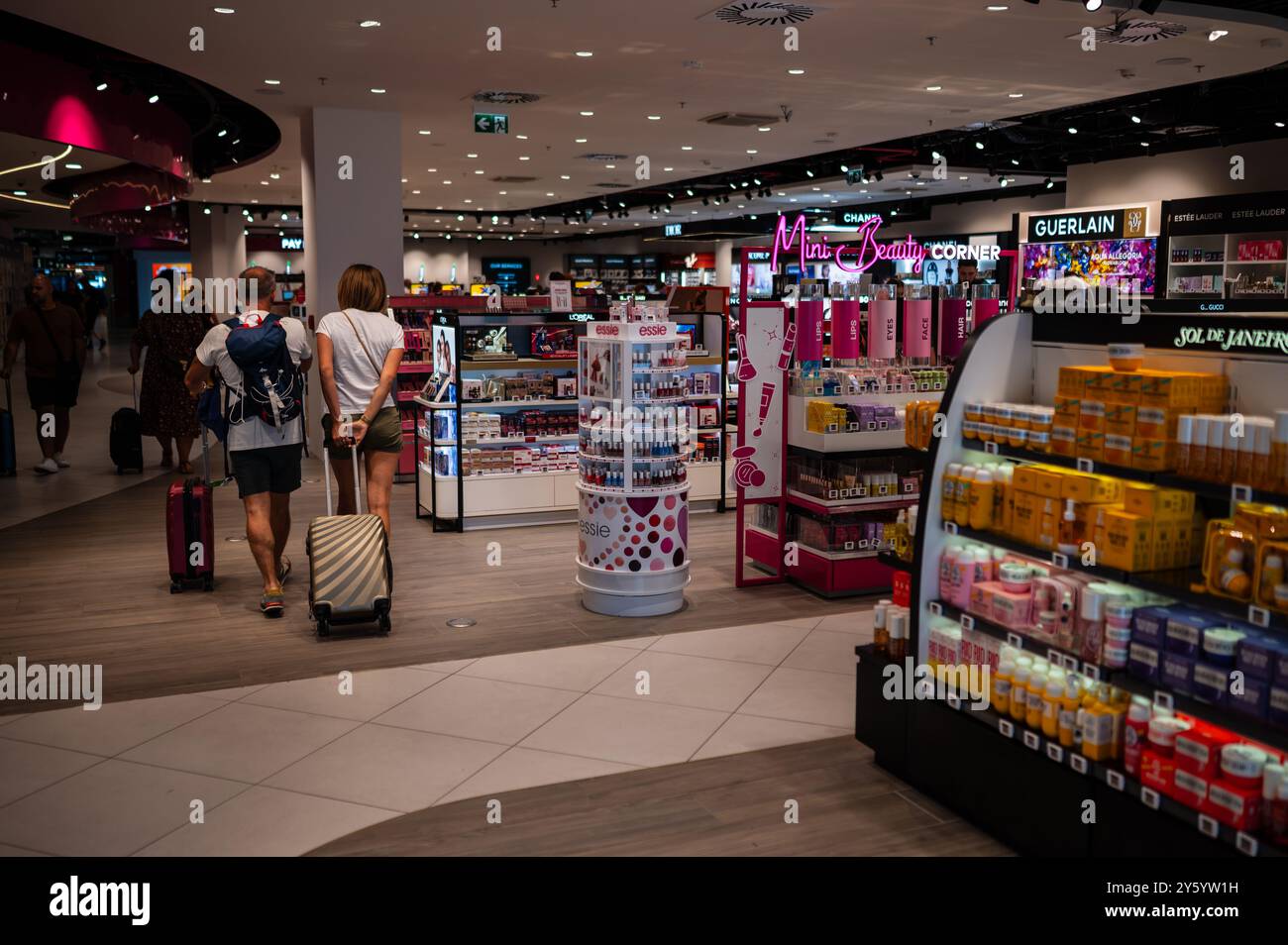Duty free shops in Prague Airport Stock Photo - Alamy