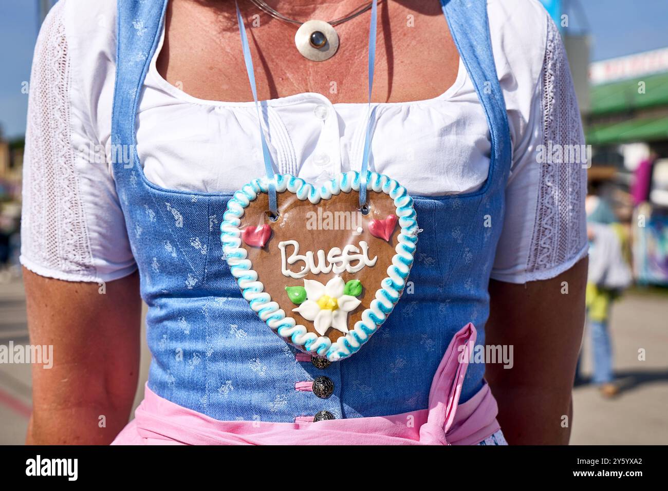 Herzschmuck hi-res stock photography and images - Alamy