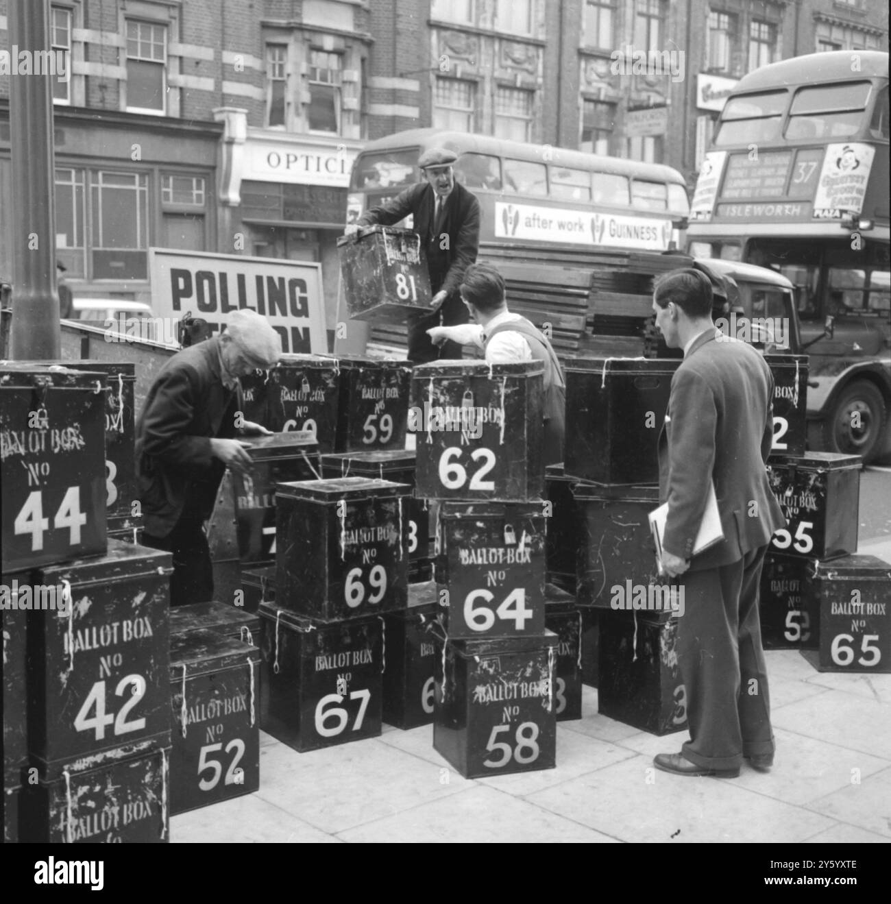 Voting town hall Black and White Stock Photos & Images - Alamy