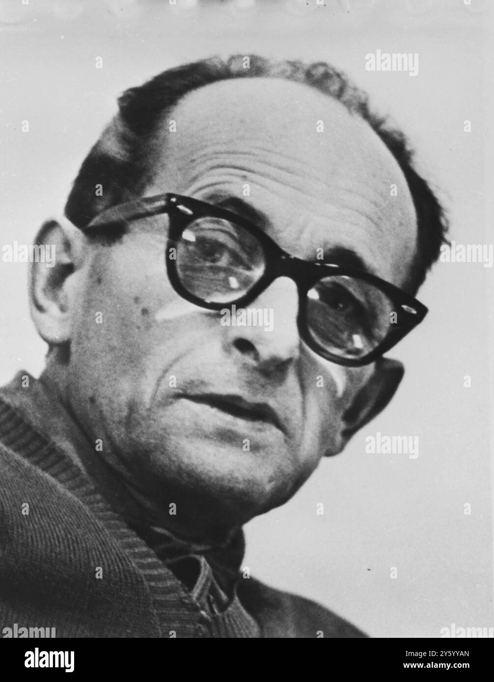 LAW & ORDER ADOLF EICHMANN IN CELL WAITS FOR HIS TRIAL 11 APRIL 1961 ...