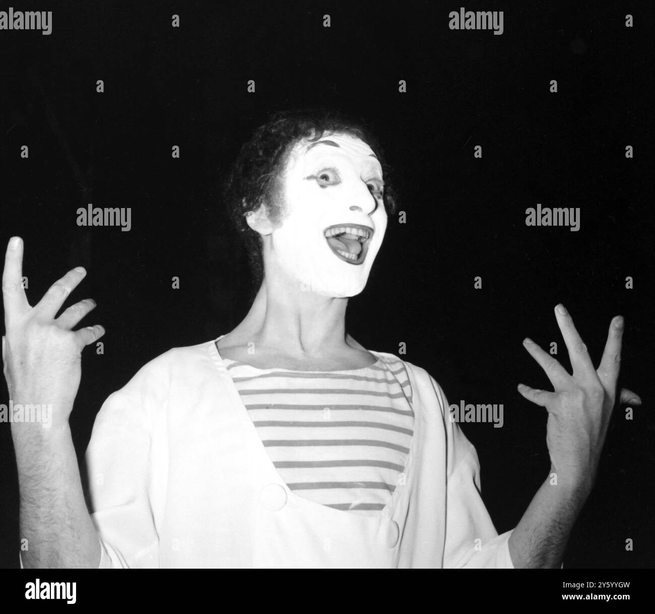 7 APRIL 1961 FRENCH COMEDIAN, CLOWN AND MIME EXPERT, MARCEL MARCEAU ...