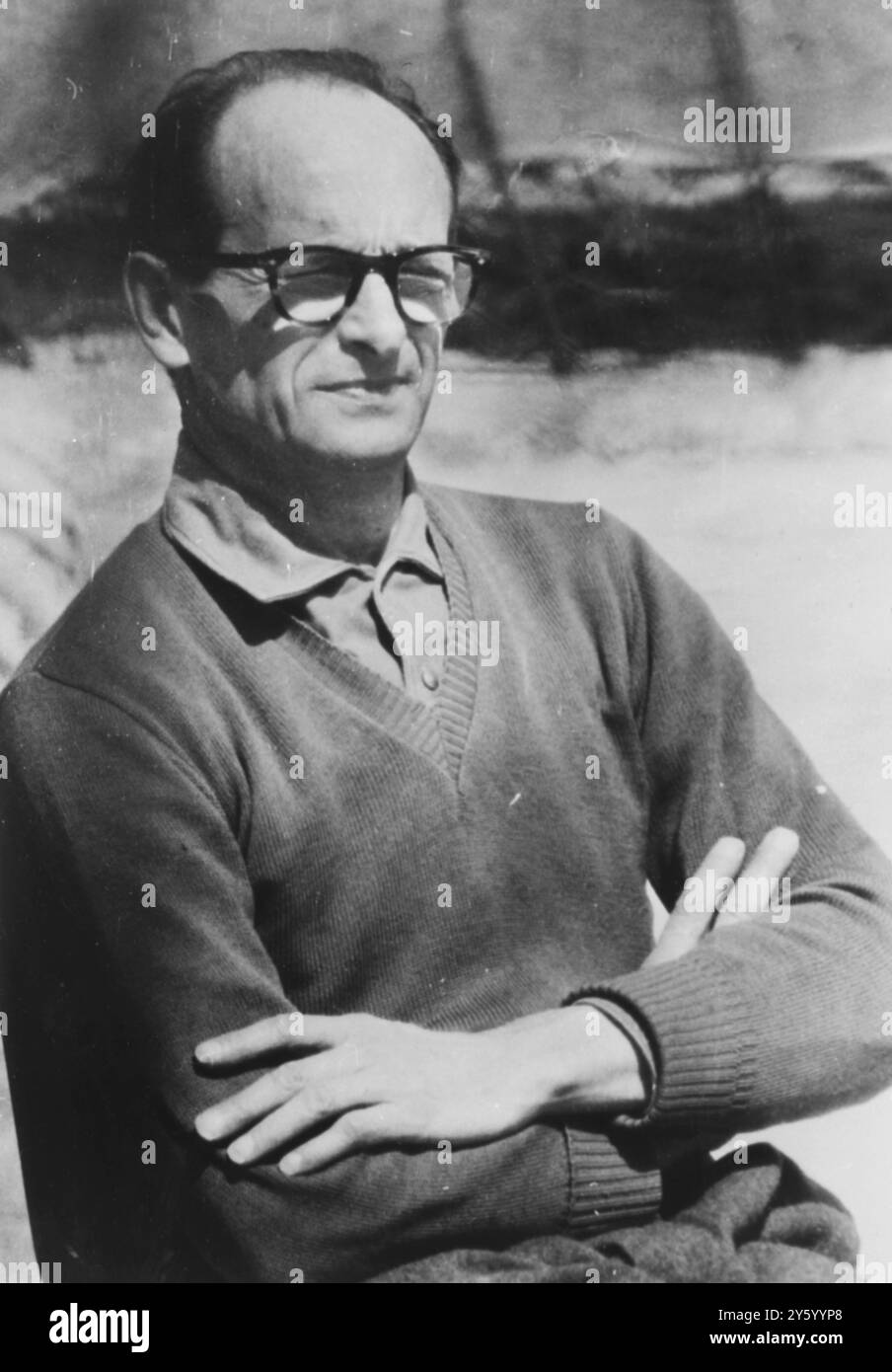 LAW & ORDER ADOLF EICHMANN OUTSIDE PRISON 6 APRIL 1961 Stock Photo - Alamy